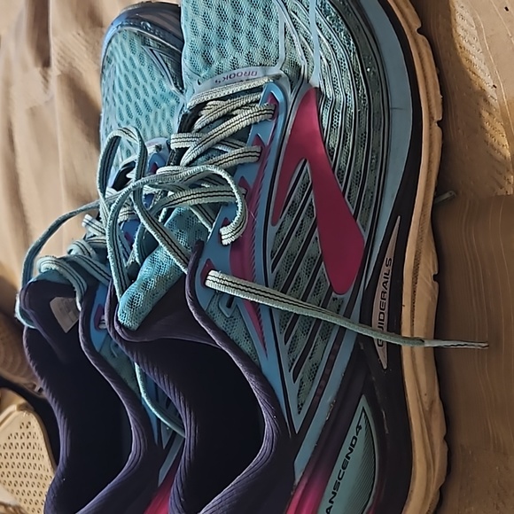 Brooks | Shoes | Brooks Guiderails Size 96 | Poshmark